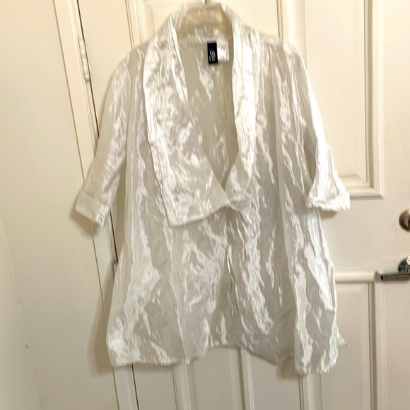 Igor | Jackets & Coats | Igor White Sheer Topper Duster Blouse Sz M ...